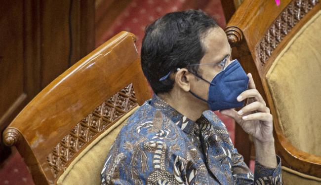 Banyak yang Protes, Nadiem Makarim Kini Jalan Terus Oleh Warta Ekonomi ... Banyak yang Protes, Nadiem Makarim Kini Jalan Terus Oleh Warta Ekonomi ...